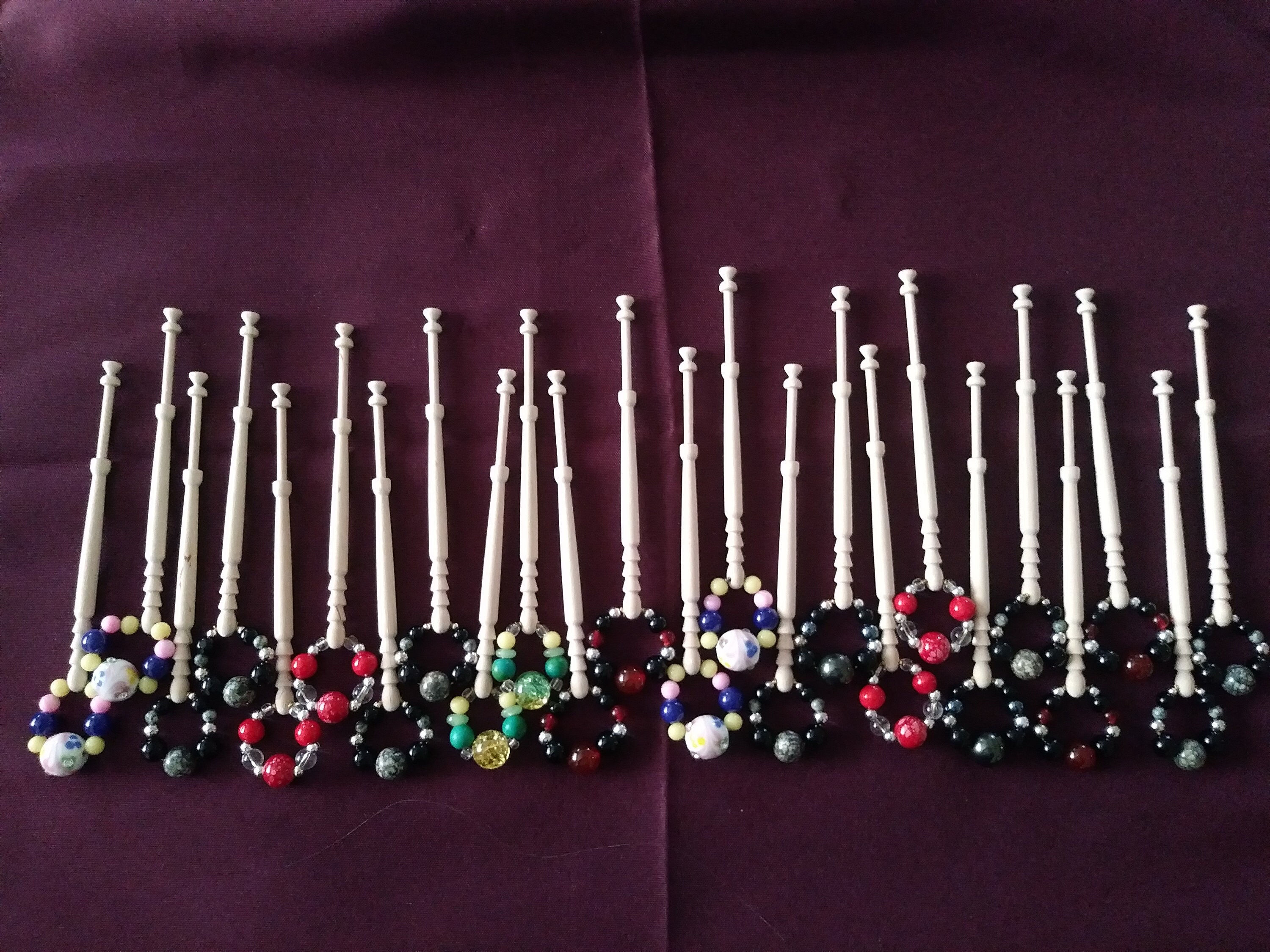 Bobbin Lace beginner set with Midlands bobbins pricker pins | Etsy