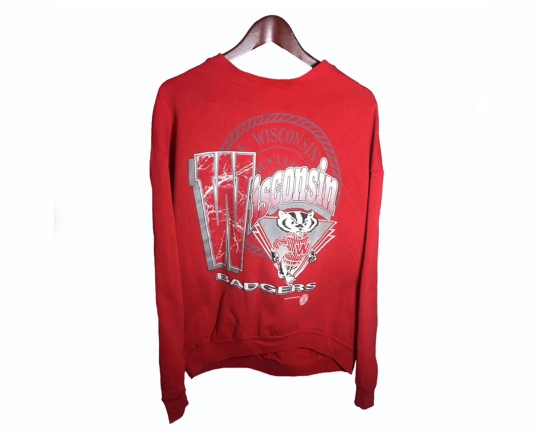 UNIVERSITY of WISCONSIN Madison Badgers Red Sweatshirt Men's Size XL ...