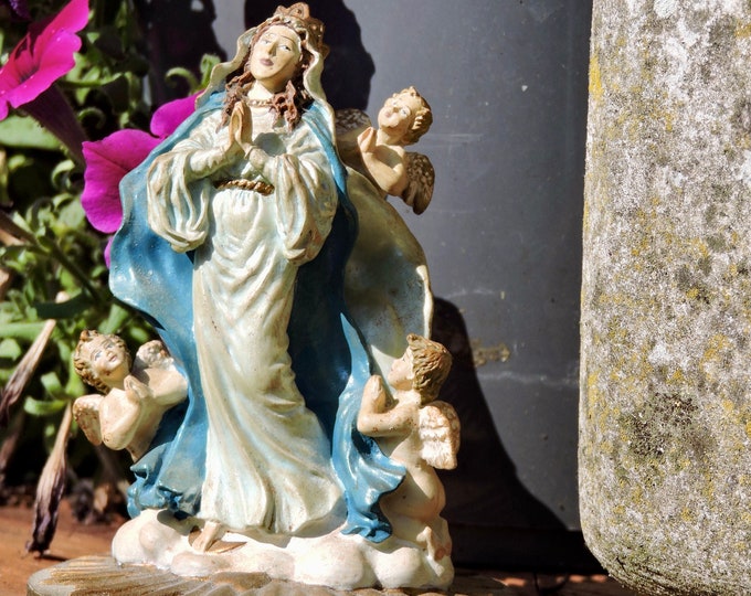 Crowned Virgin Mary and 3 Putti Angels Figurine, 1930s Madonna ... Crowned Virgin Mary and 3 Putti Angels Figurine, 1930s Madonna ...