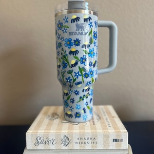Custom Hand-painted Stanley Tumbler - Tiny Flowers - Floral Pattern - Etsy