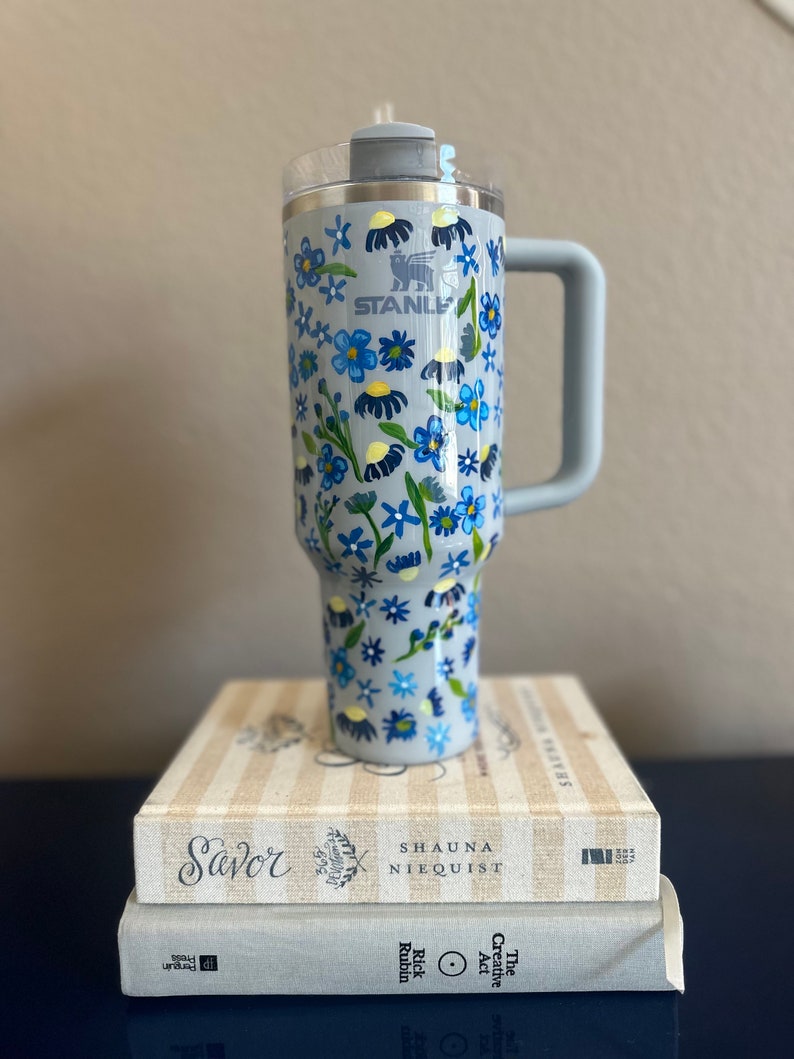 Custom Hand-painted Stanley Tumbler - Tiny Flowers - Floral Pattern - Etsy