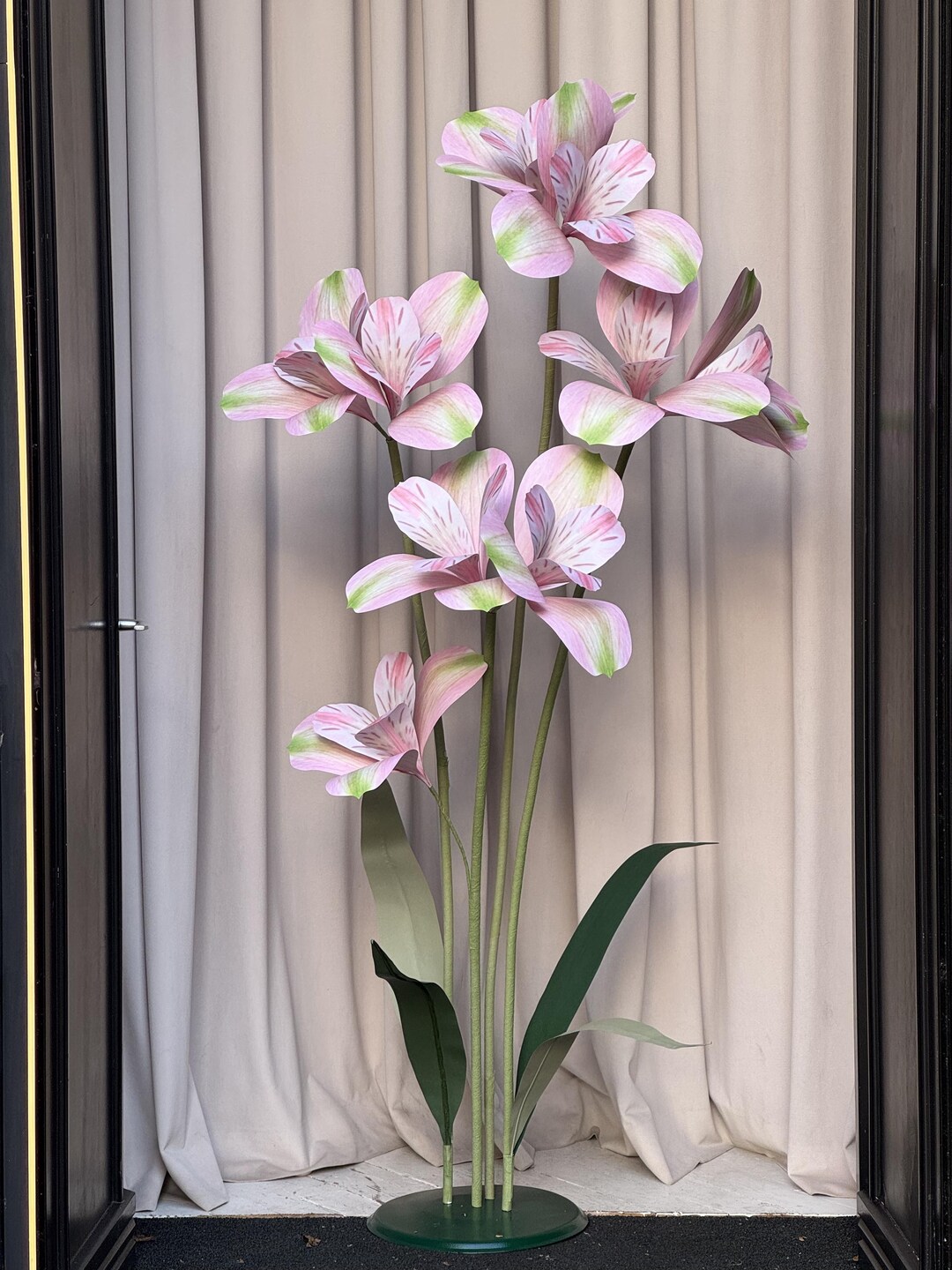 Giant Paper Flowers - Set of 9 Big Paper Flowers - Light Pink ...