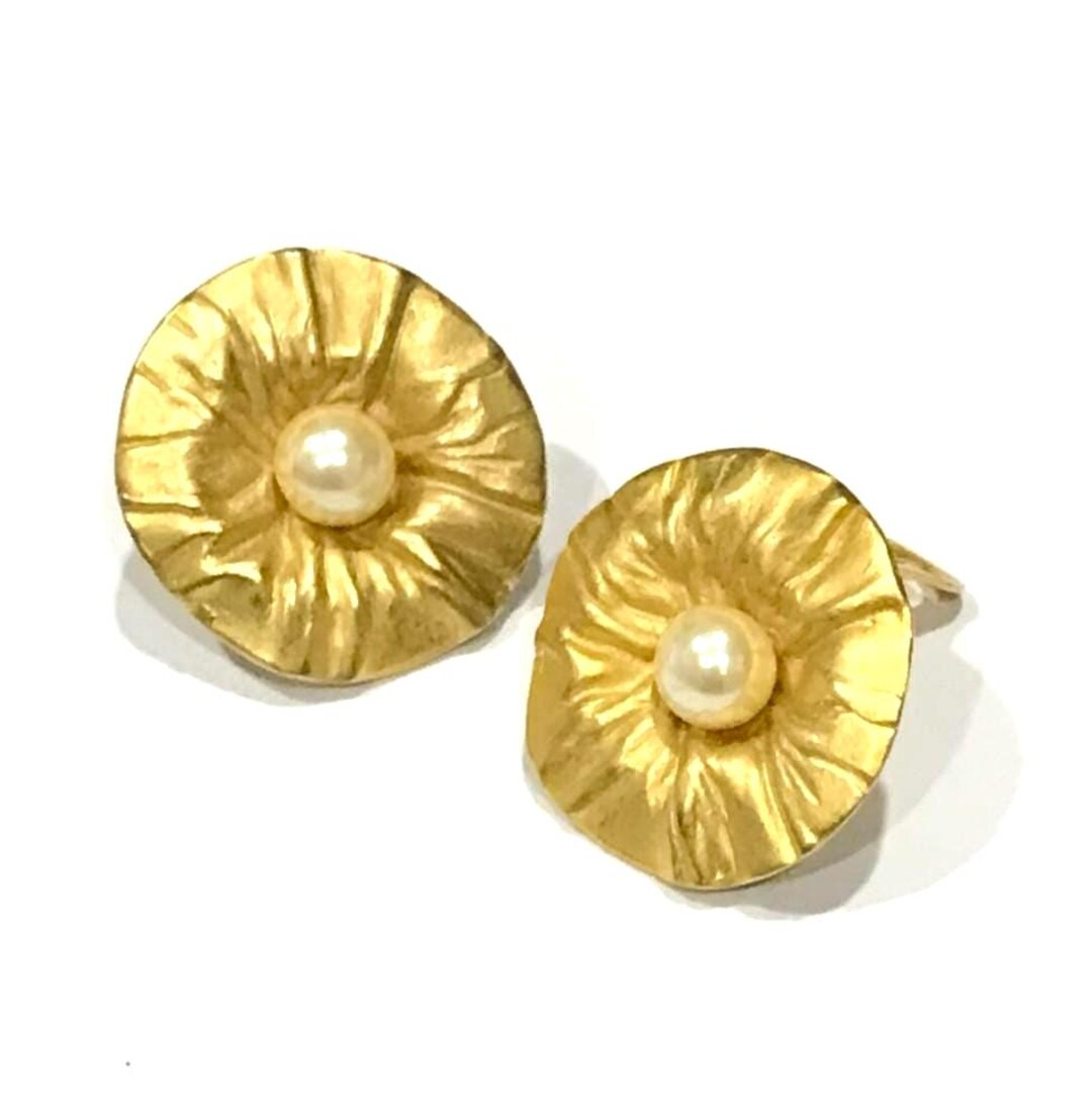 Vintage Couber Paris Faux Pearl Clip-on Earrings: Textured Gold Tone - Etsy