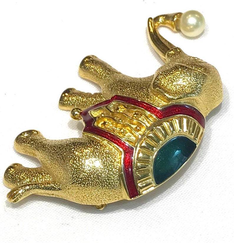 Nice Vintage Monet Red and Green Enamel Faux Pearl Textured Elephant ...