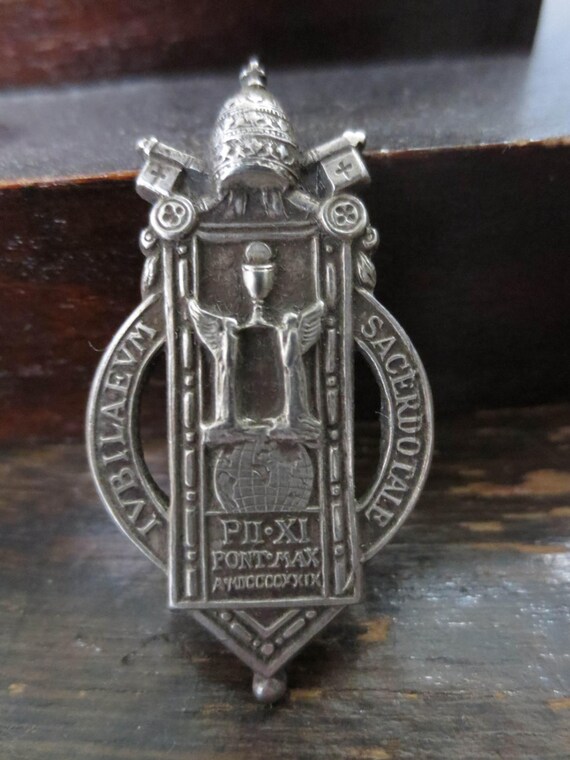 Antique French Pope Pius Jubilaeum Sacerdotal Brooch-… - Gem