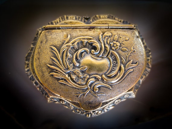 French Antique Tiny Compact, Rocaille, Rococo Design,… - Gem