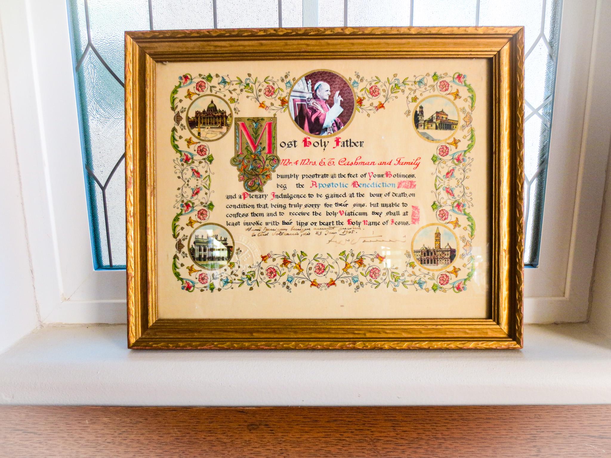 Papal blessing for 50th wedding anniversary | Beachweddingtips.com