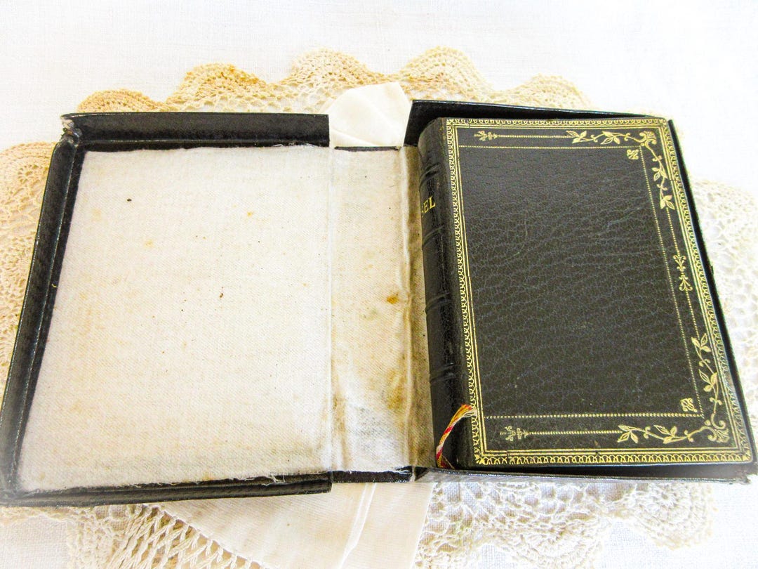Antique French Missal: 1910 Limoges Prayer Book in Original Box - Etsy