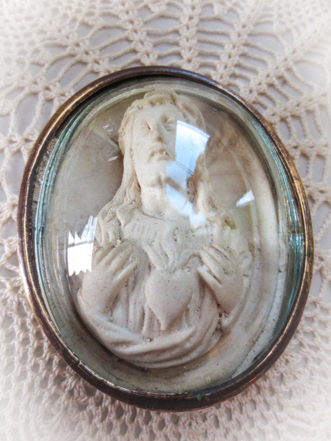 Meerschaum Reliquary -french Antique Meerschaum Carving, Jesus' Sacred ...