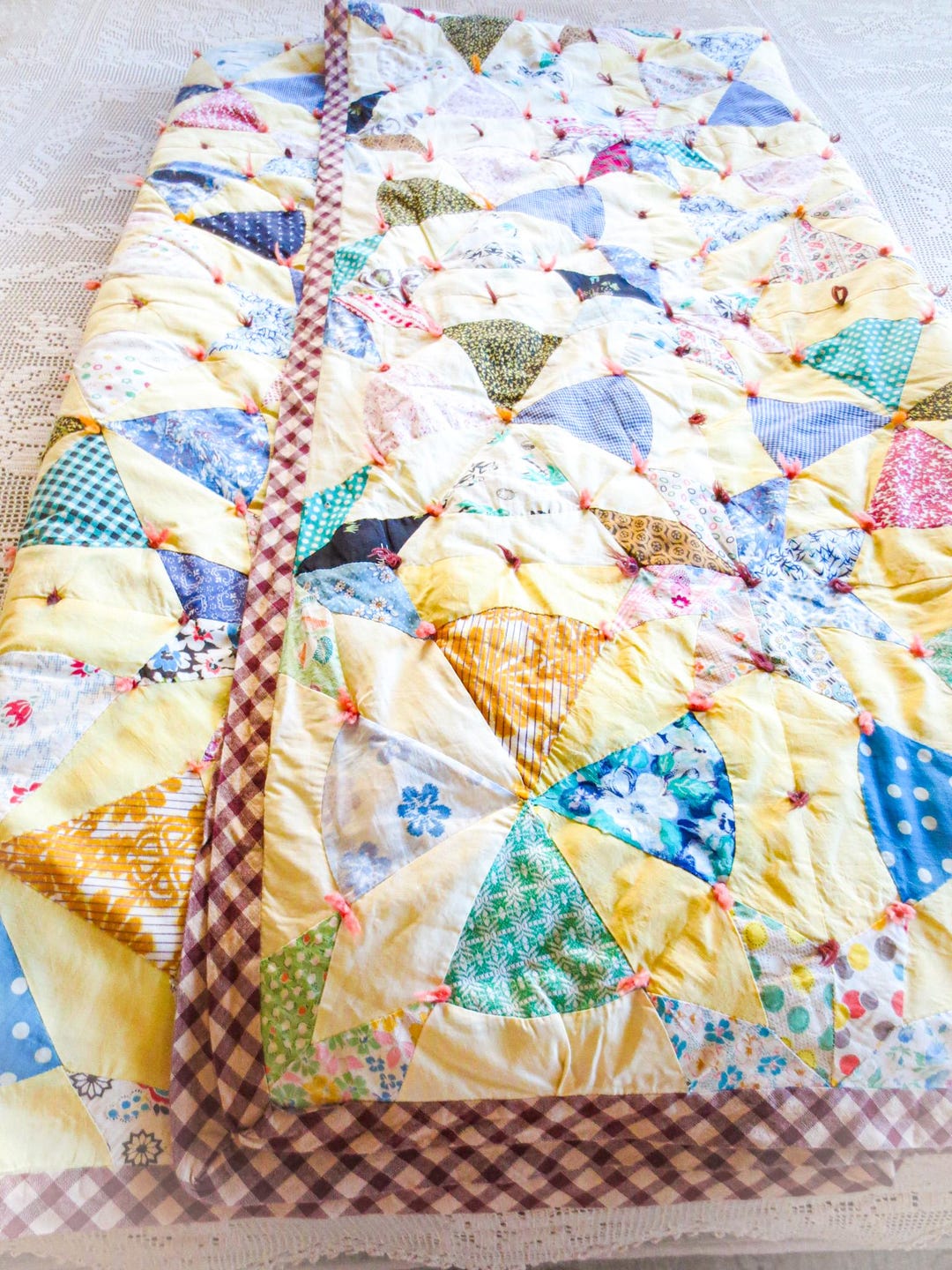 Patchwork Quilt - Large Size Quilt, Pinwheel and Starburst Pattern ...