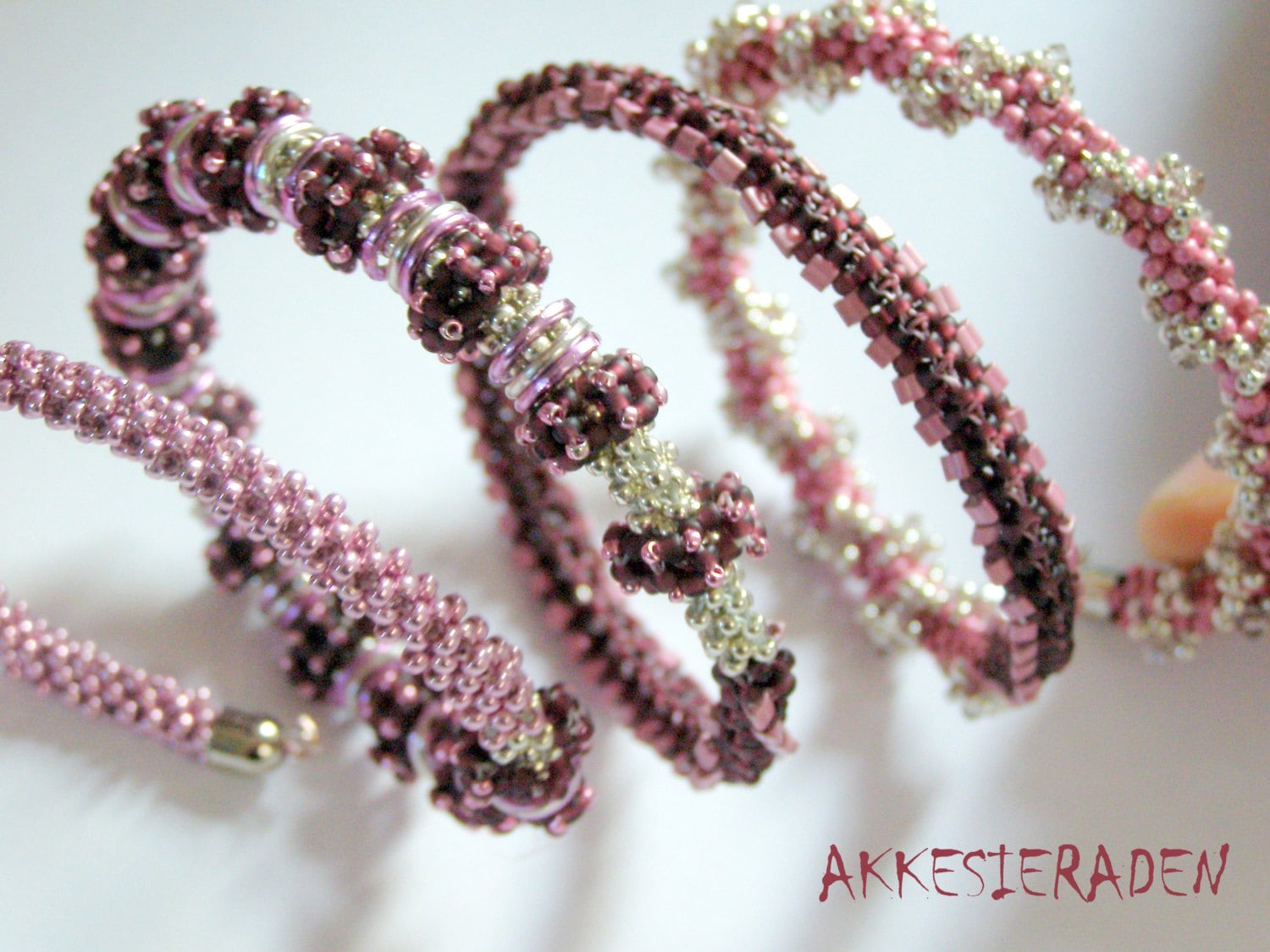 English Pattern Spiral Bangle. A Cubic Right Angle Weave - Etsy