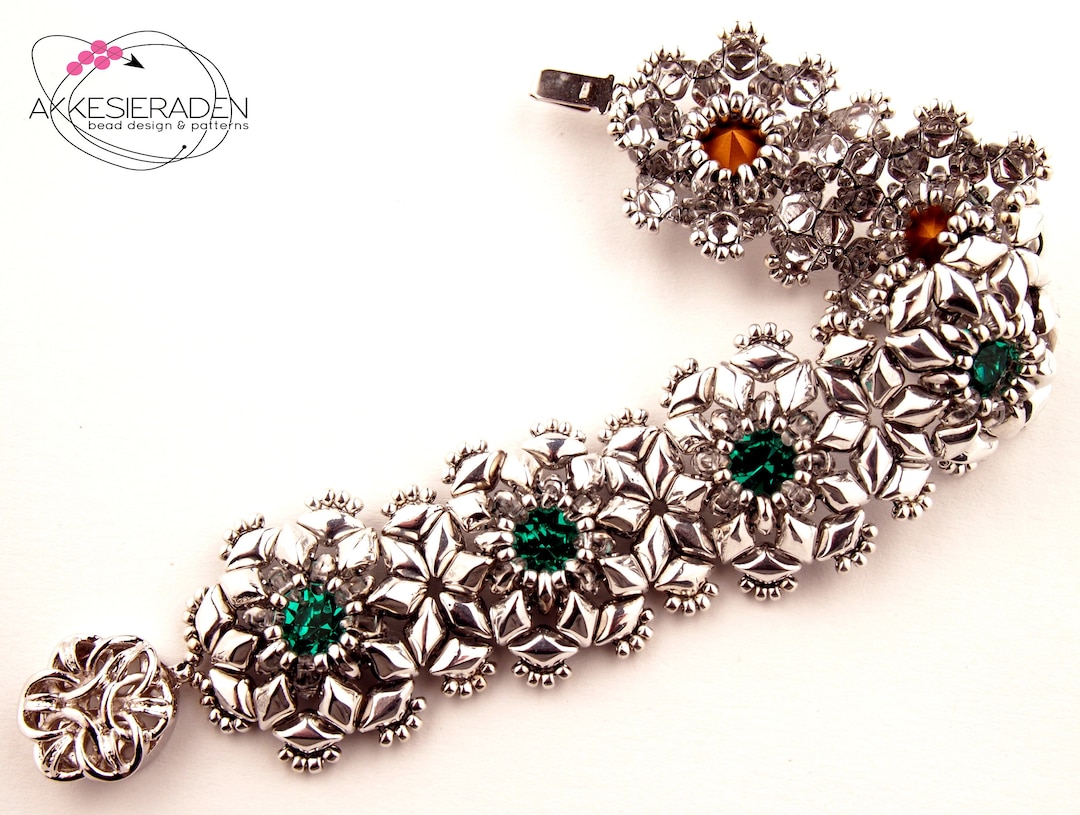 English Pattern for the See the Stars Bracelet - Etsy