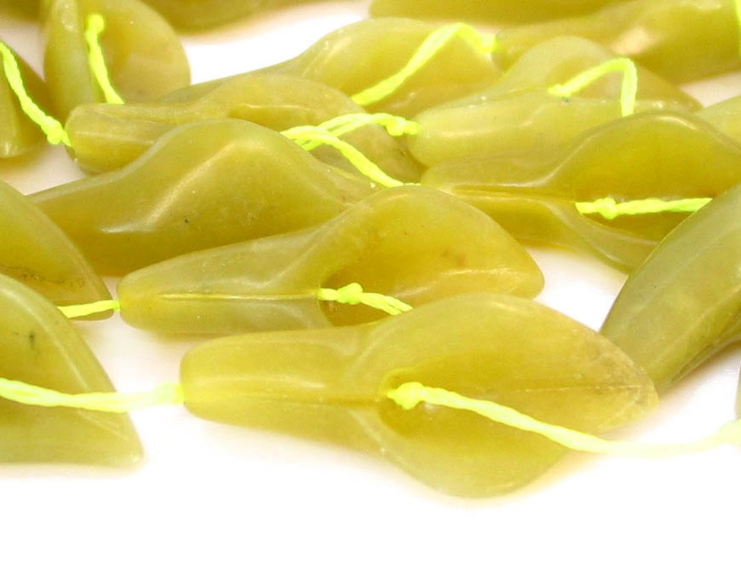 15" 28mm Lemon Jade Calla Lily Flower Carved Beads Polished Gemstone ...