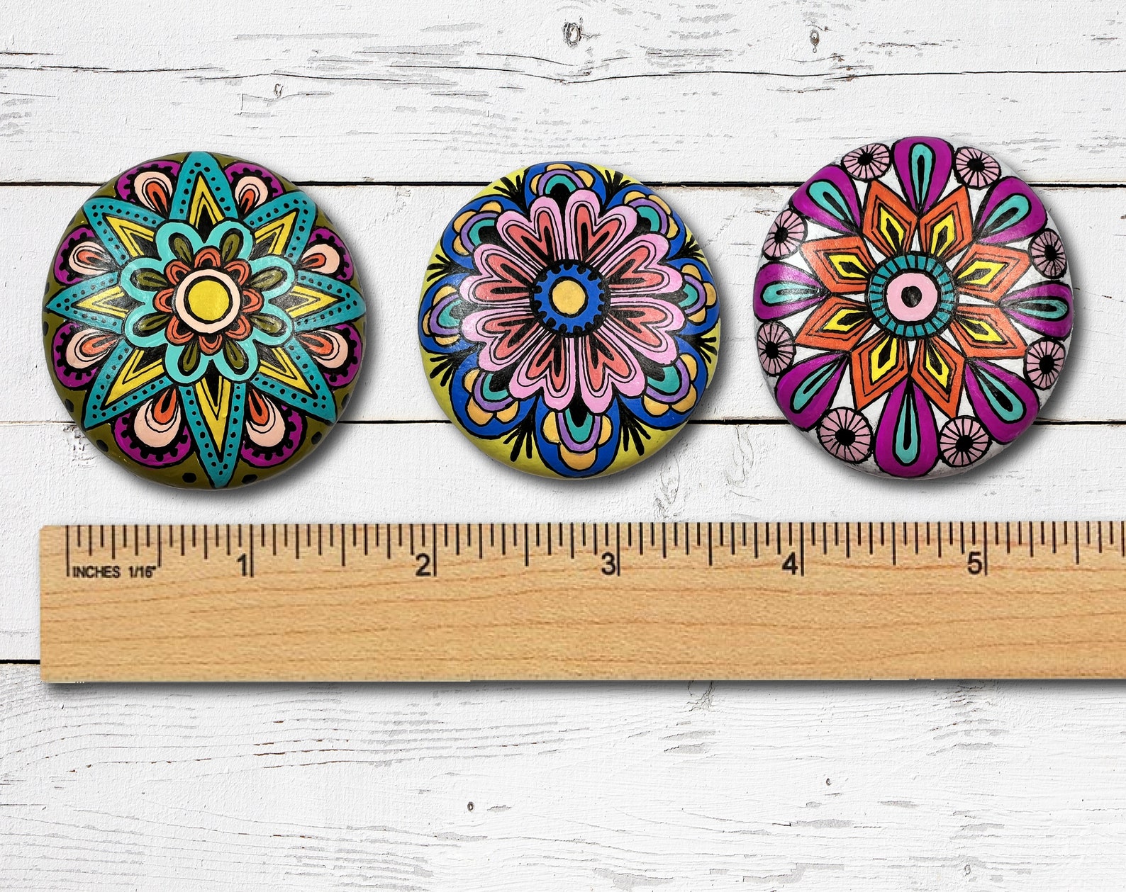 Gorgeous Hand Painted Magnets. Colorful Rocks to Decorate Your Home ...
