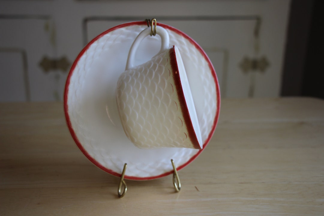 Vintage RARE Fire King Fish Scale Vitrock Red White Cup Saucer With ...