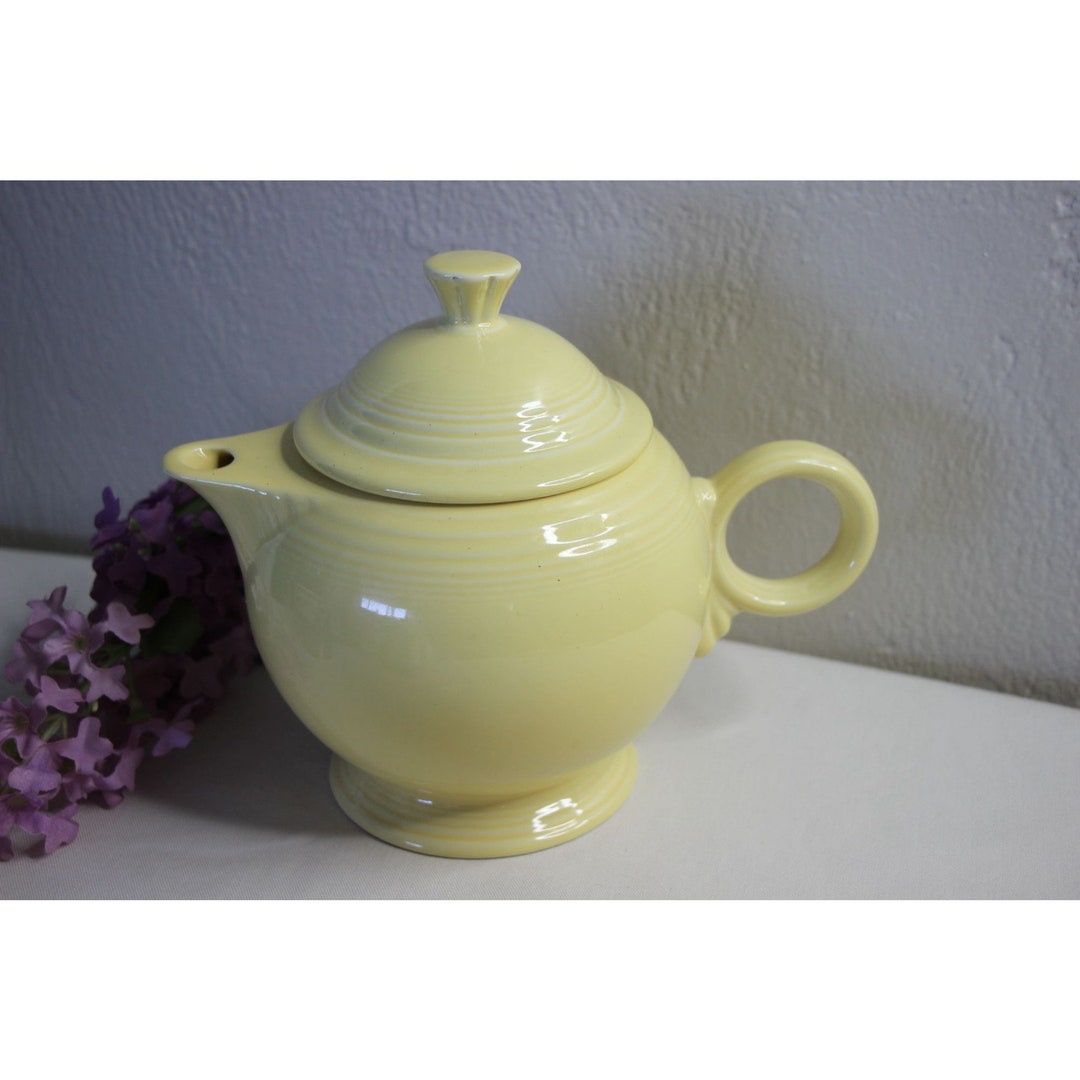 Vintage Fiesta Yellow Teapot With Lid Fiestaware Homer Laughlin USA - Etsy