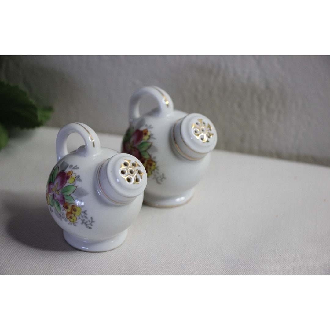 Vintage Occupied Japan Tilt Teapot Salt Pepper Shaker Set - Etsy