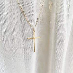 Simple Gold Cross Necklace -- 14k Gold Filled - Dainty Delicate Cross ...