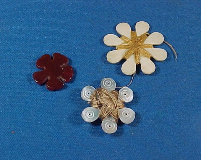 Antique Sewing Thread Winders 3 Miniatures Bone Mother of - Etsy