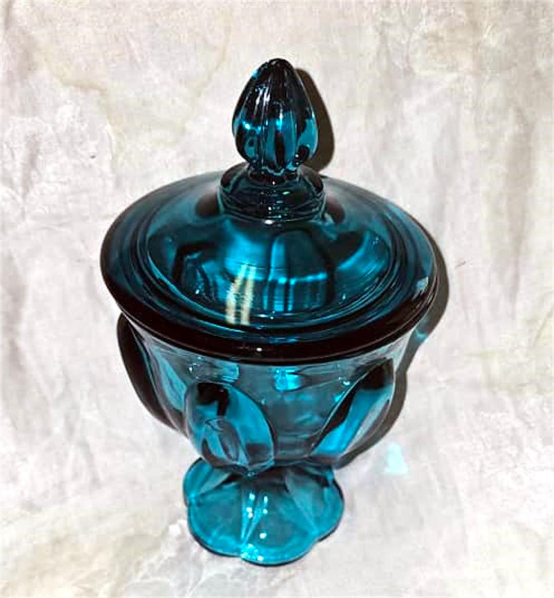 LE Smith Company –colonial Blue??? - Epic – 6 Petal - Candy Jar - Etsy
