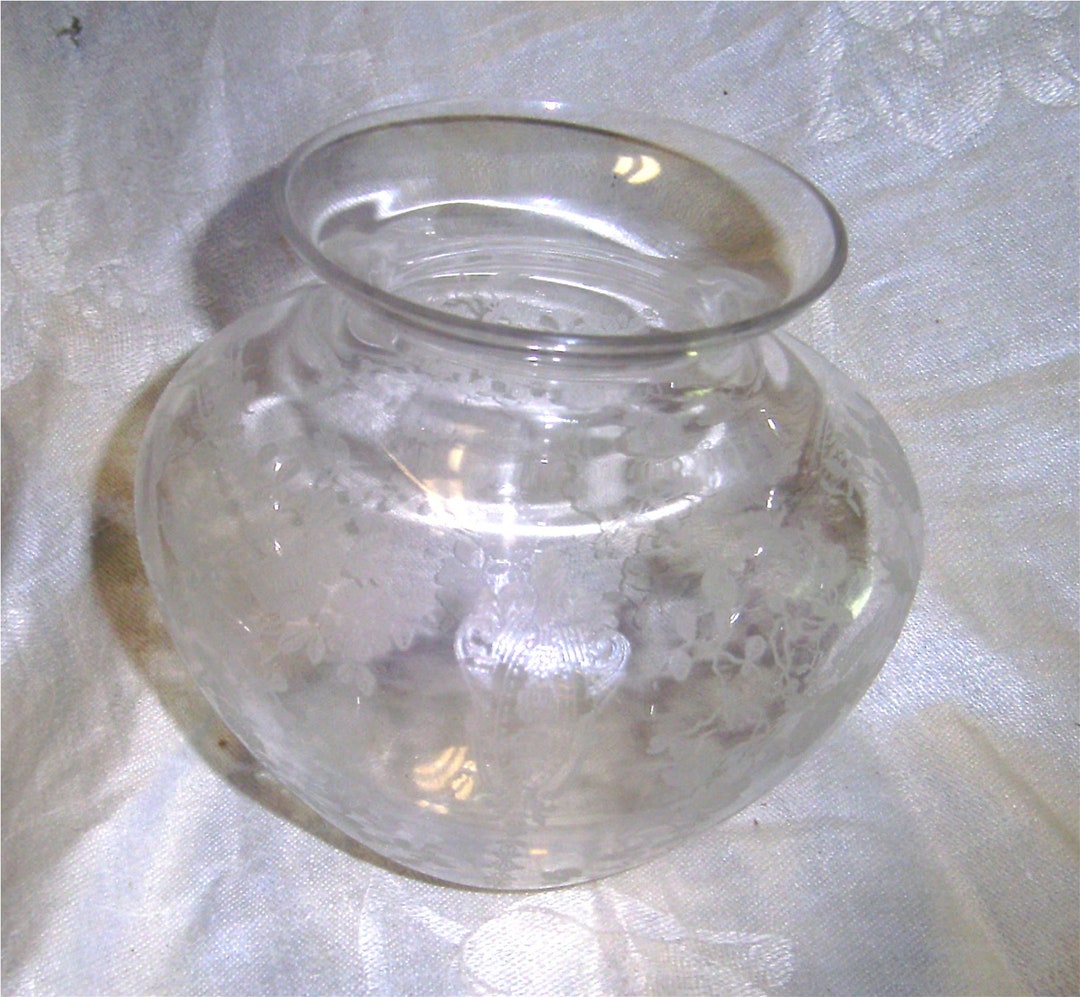 CAMBRIDGE GLASS COMPANY – Rose Point – 4” Vase - Etsy