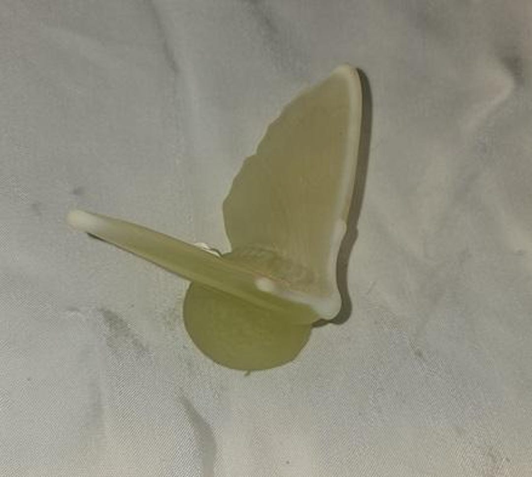 FENTON ART GLASS Topaz Opalescent Satin – Butterfly - Etsy