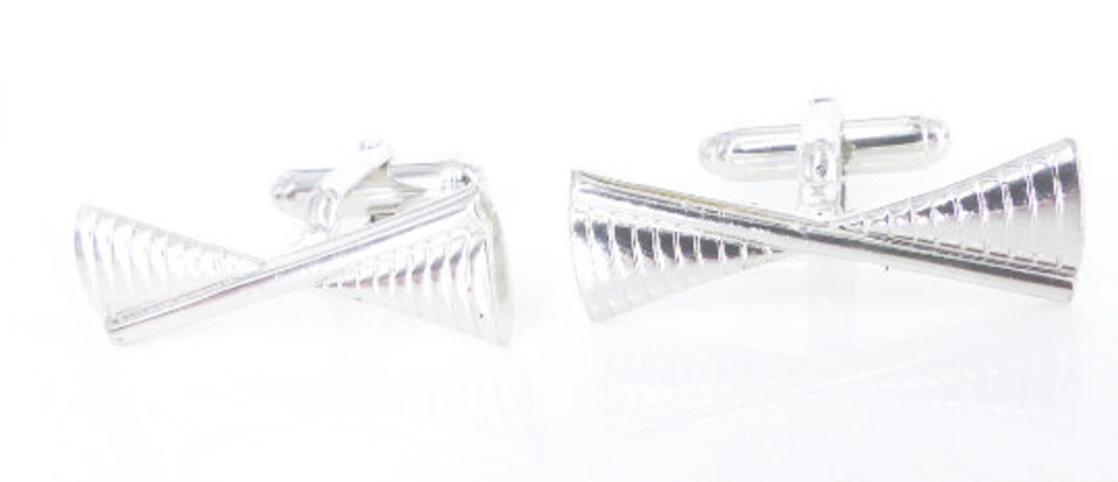 Shop Pick Gorgeous Vintage Anson Silver Set of Cufflinks. Unusual and ...