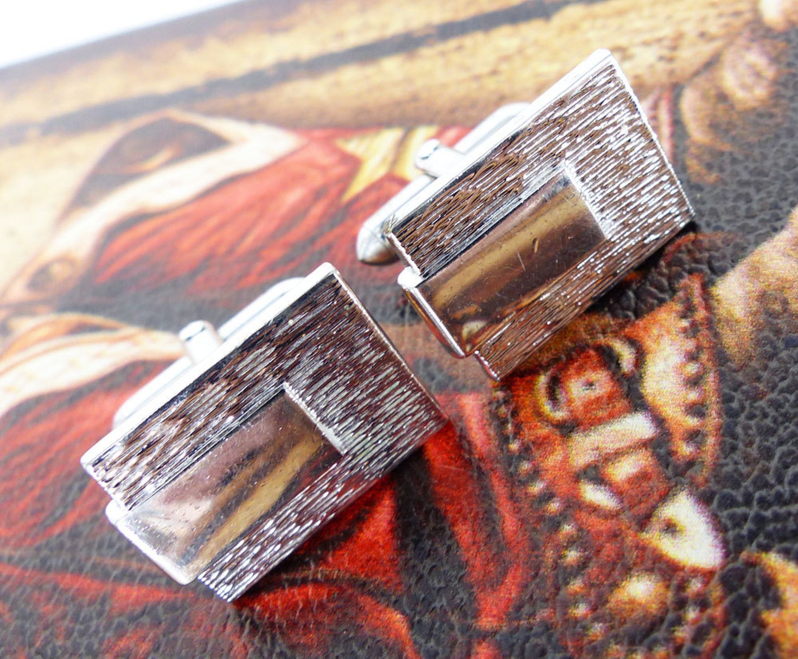 Vintage Classic Swank Set of Silver Textured Cufflinks. Mid Century Mad ...