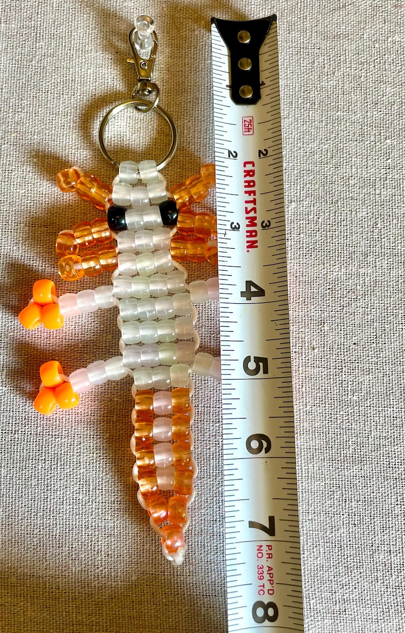 Beaded Axolotl Keychains | Color Changing | Glow in the Dark | Colorful ...