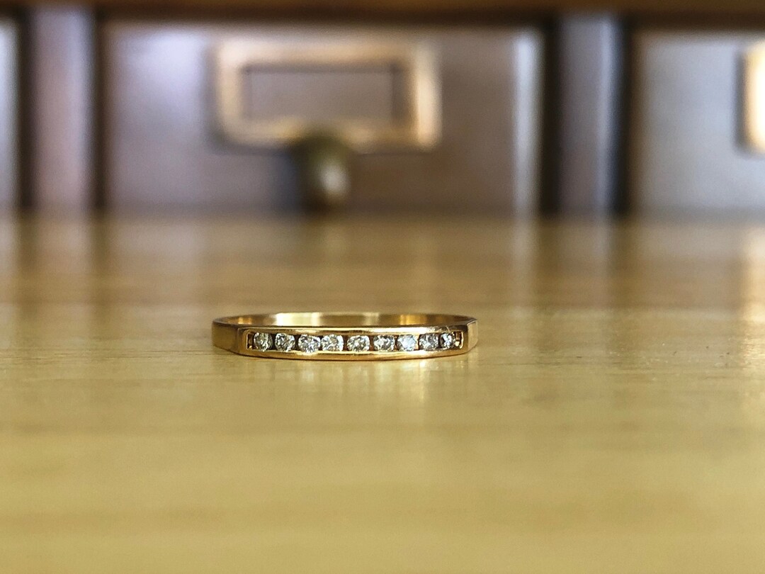 Vintage Diamond Wedding Band 18k Yellow Gold Size 8 Sizable Ring April ...