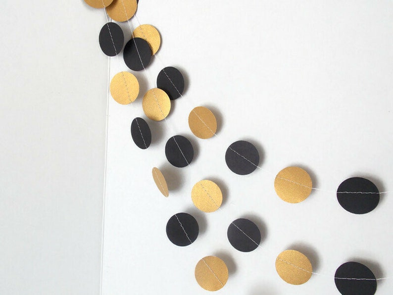 Black and Gold Circle Garland Graduation Decorations - Etsy