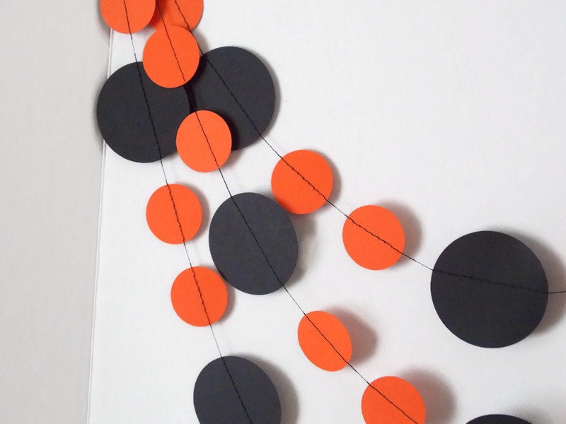 Black and Orange circle garland Fall garland Circle garland | Etsy