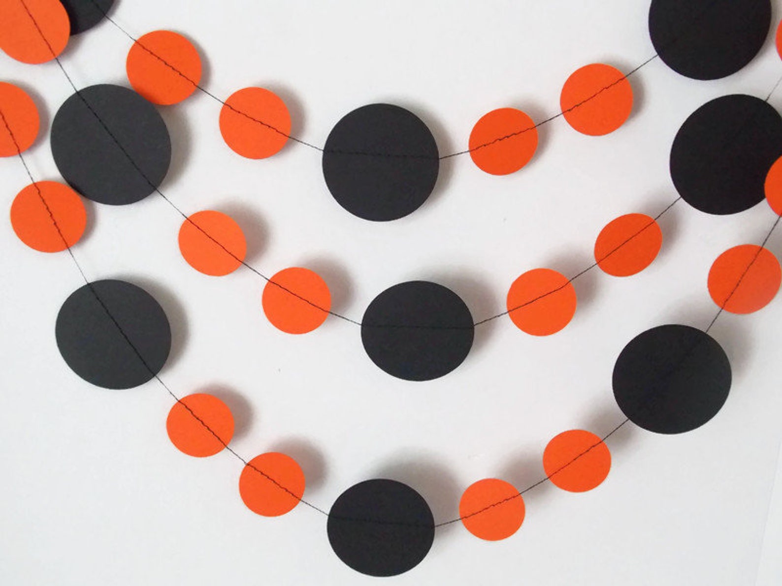 Black and Orange circle garland Fall garland Circle garland | Etsy