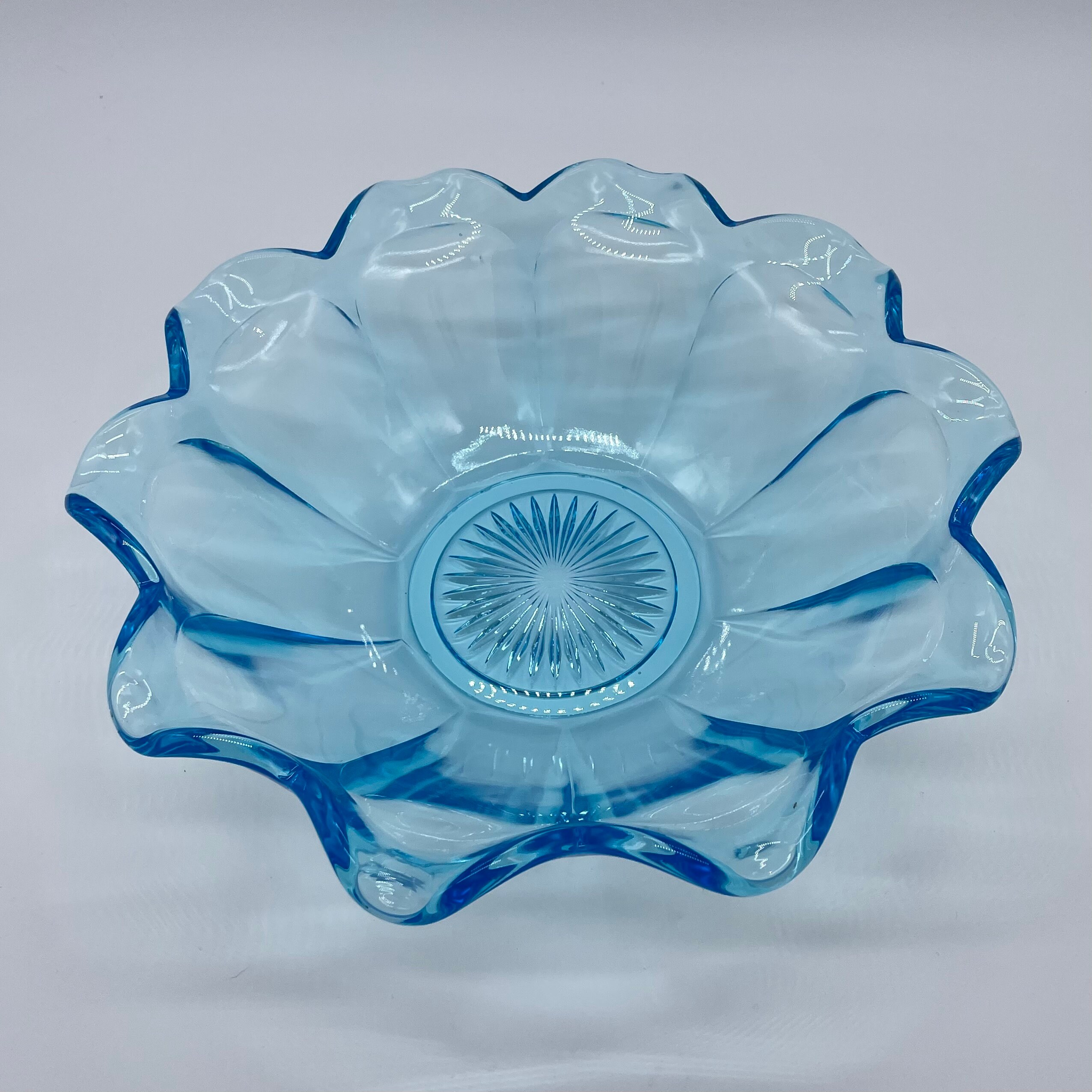 Vintage ~ Westmoreland ~ 1776 Colonial Fruit Bowl ~ Brandywine Blue ...