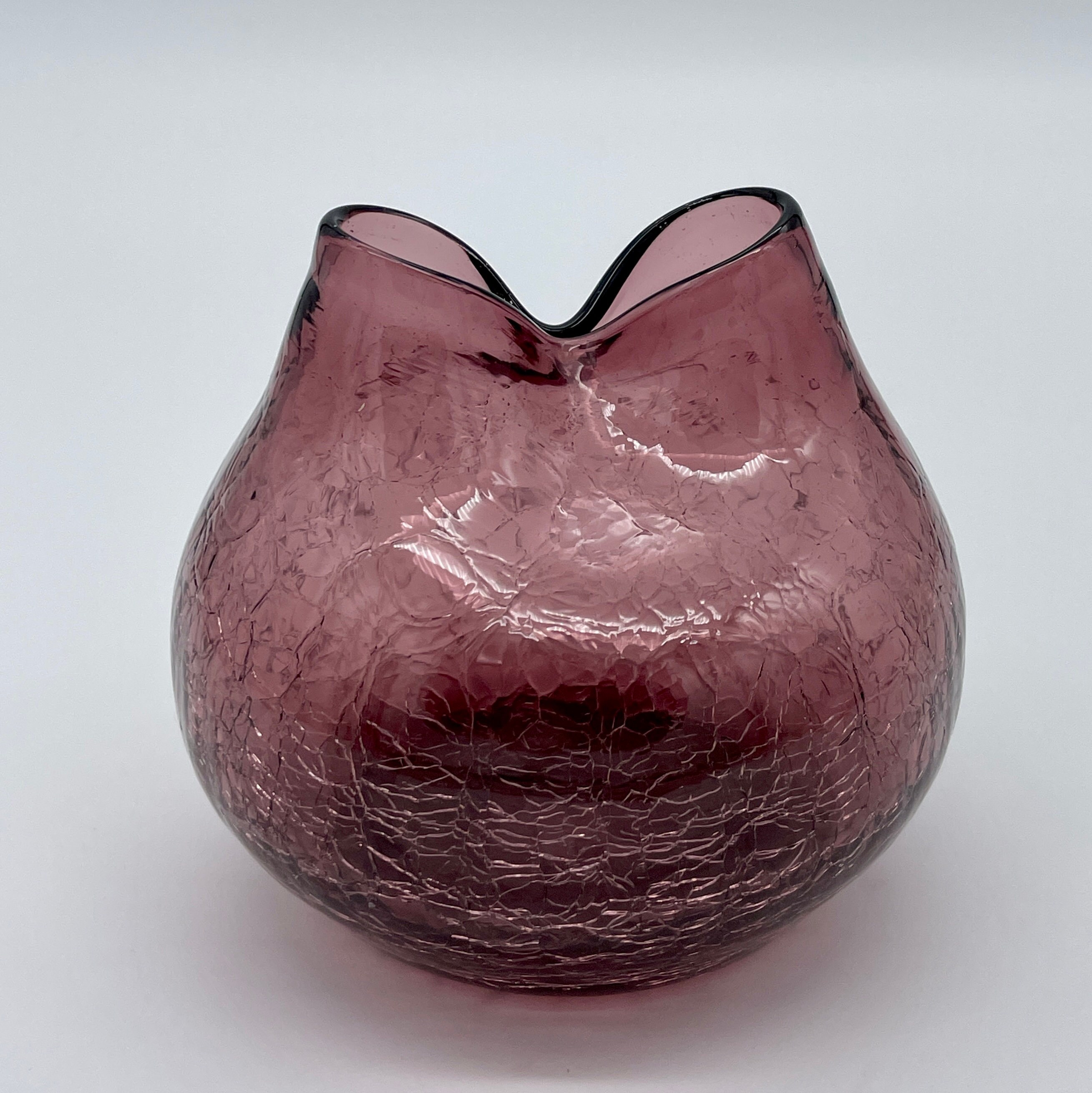 Vintage Blenko Amethyst Crackle Pinch Vase 3516 1930s - Etsy