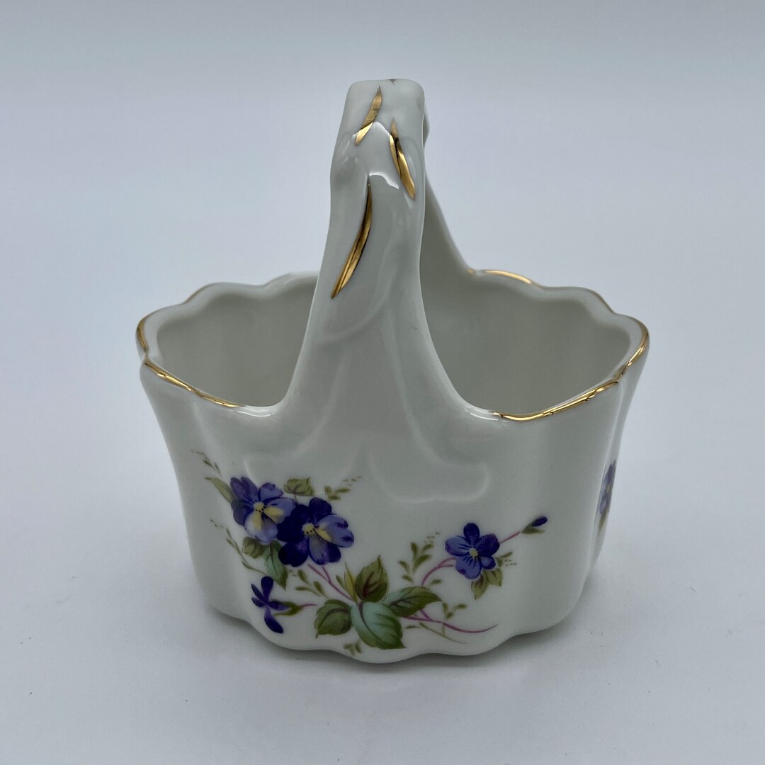 Vintage ~ LEFTON ~ Trinket Basket With Violets and Gold Gilding ~ Hand ...