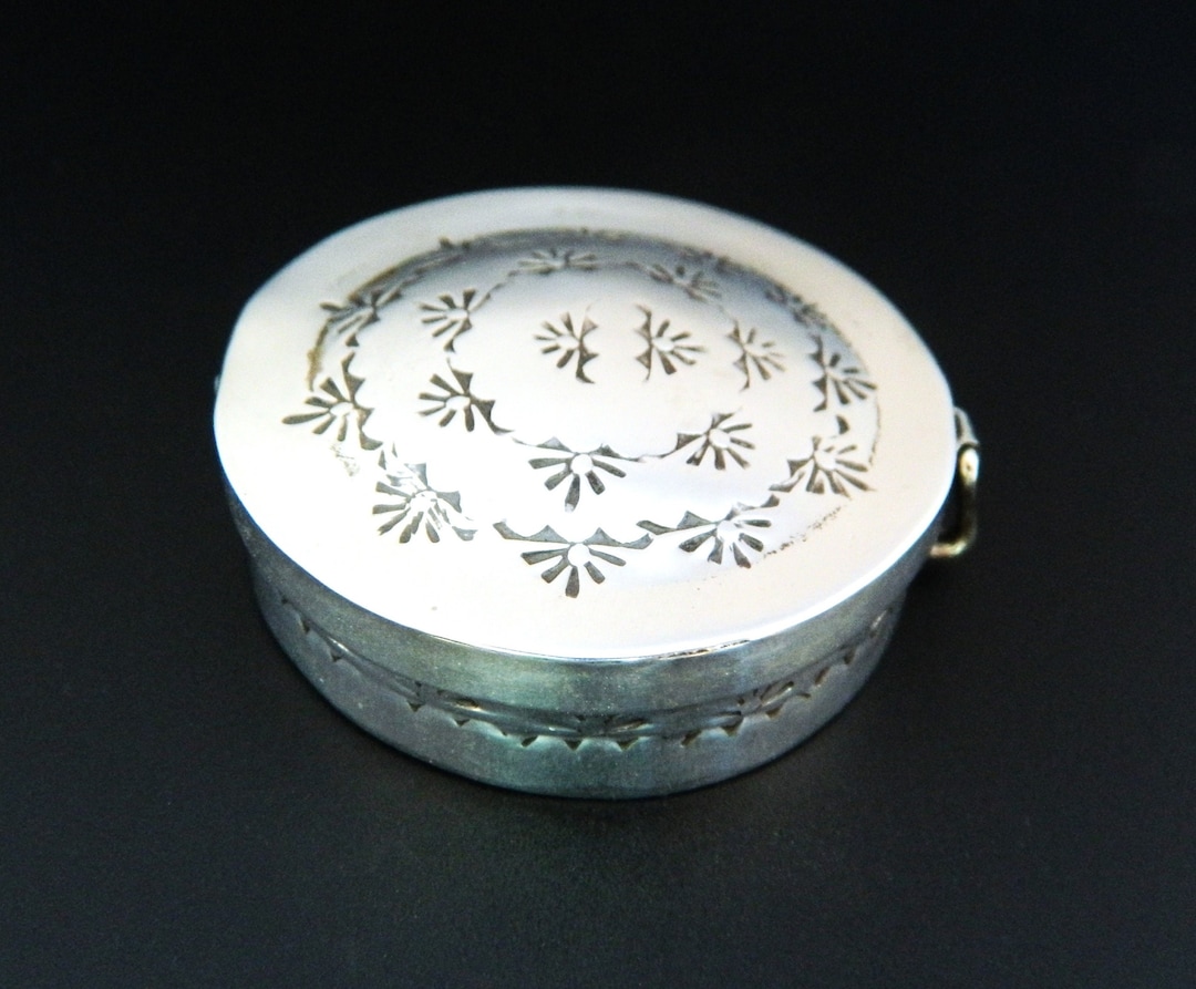Native American Navajo Sterling Silver Hand Stamped Handmade Round Pill ...