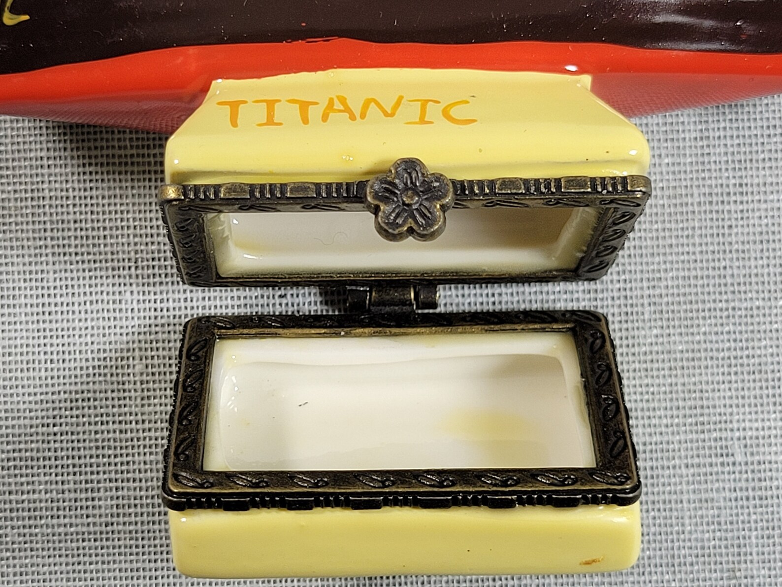 Rare Titanic Ceramic Trinket Box Hinged Lid & Metal Clasp - Etsy