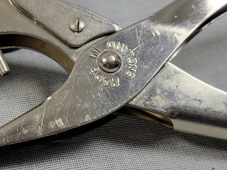 Vintage Revolving Leather Hole Punch Five Sizes Rotating - Etsy