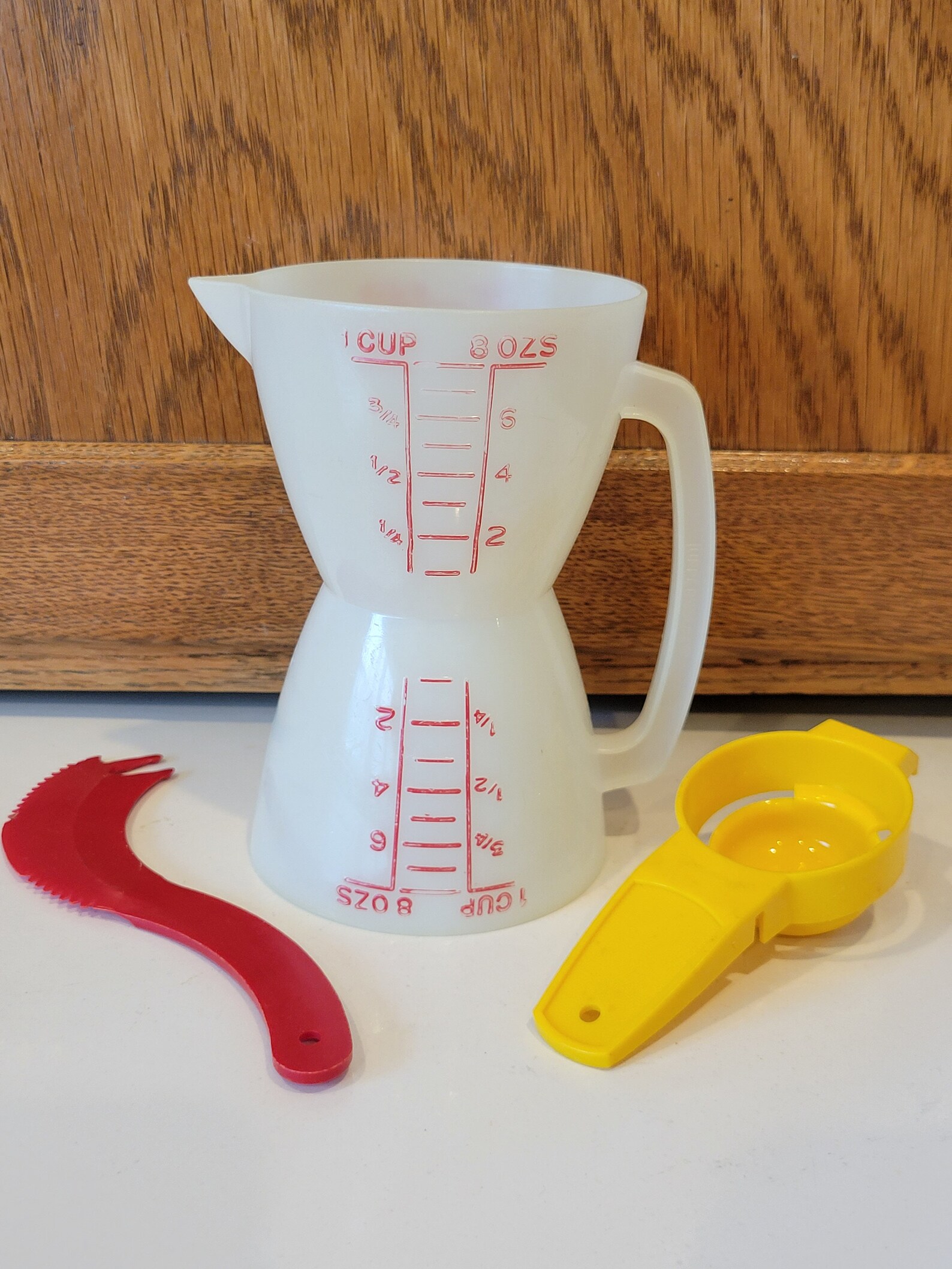 Tupperware White Dual Sided Measuring Cup 860 Yellow Egg - Etsy