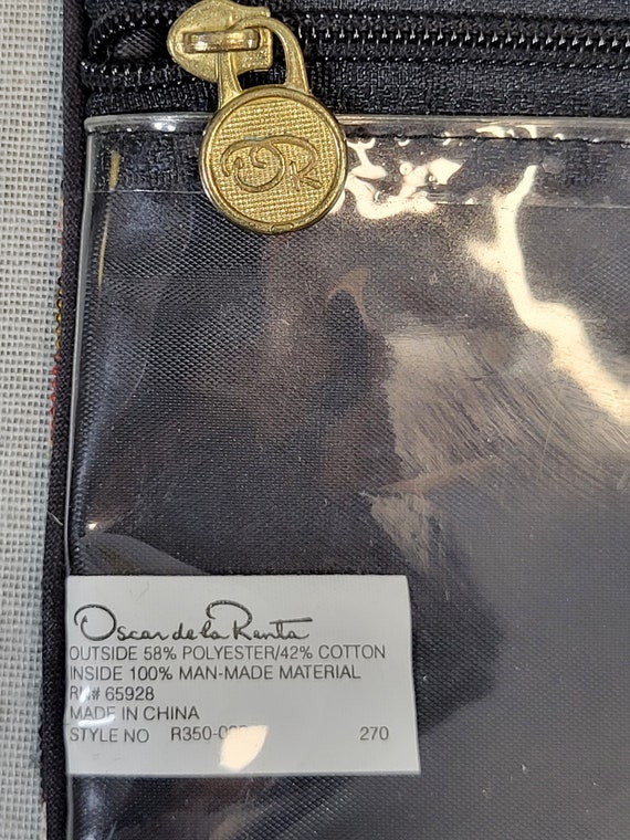 Oscar de la Renta Tri-Fold Hang Up Toiletries Jewelry… - Gem