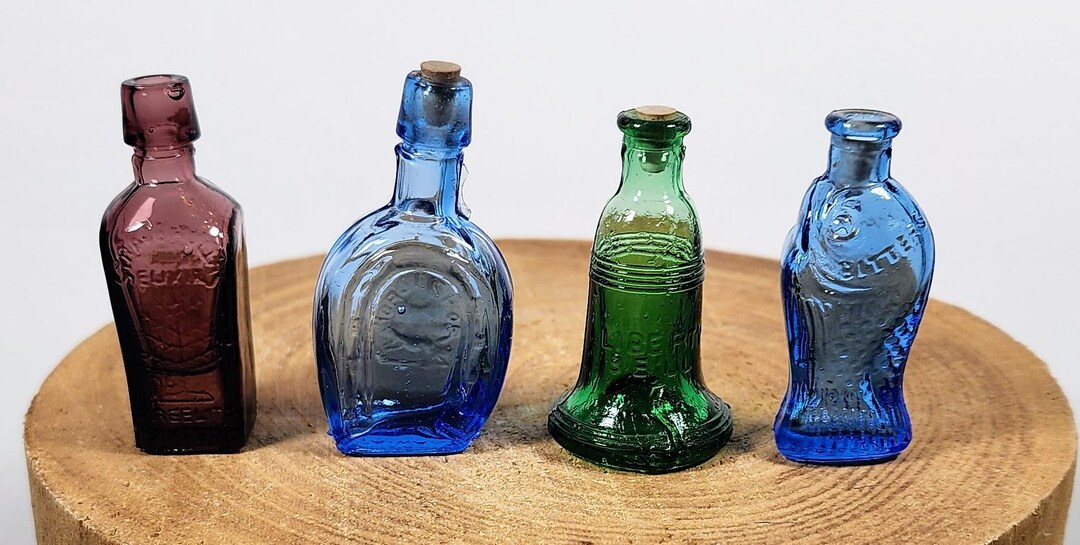MCM Miniature Wheaton Bottles Set: Vintage Millville NJ Collectibles - Etsy