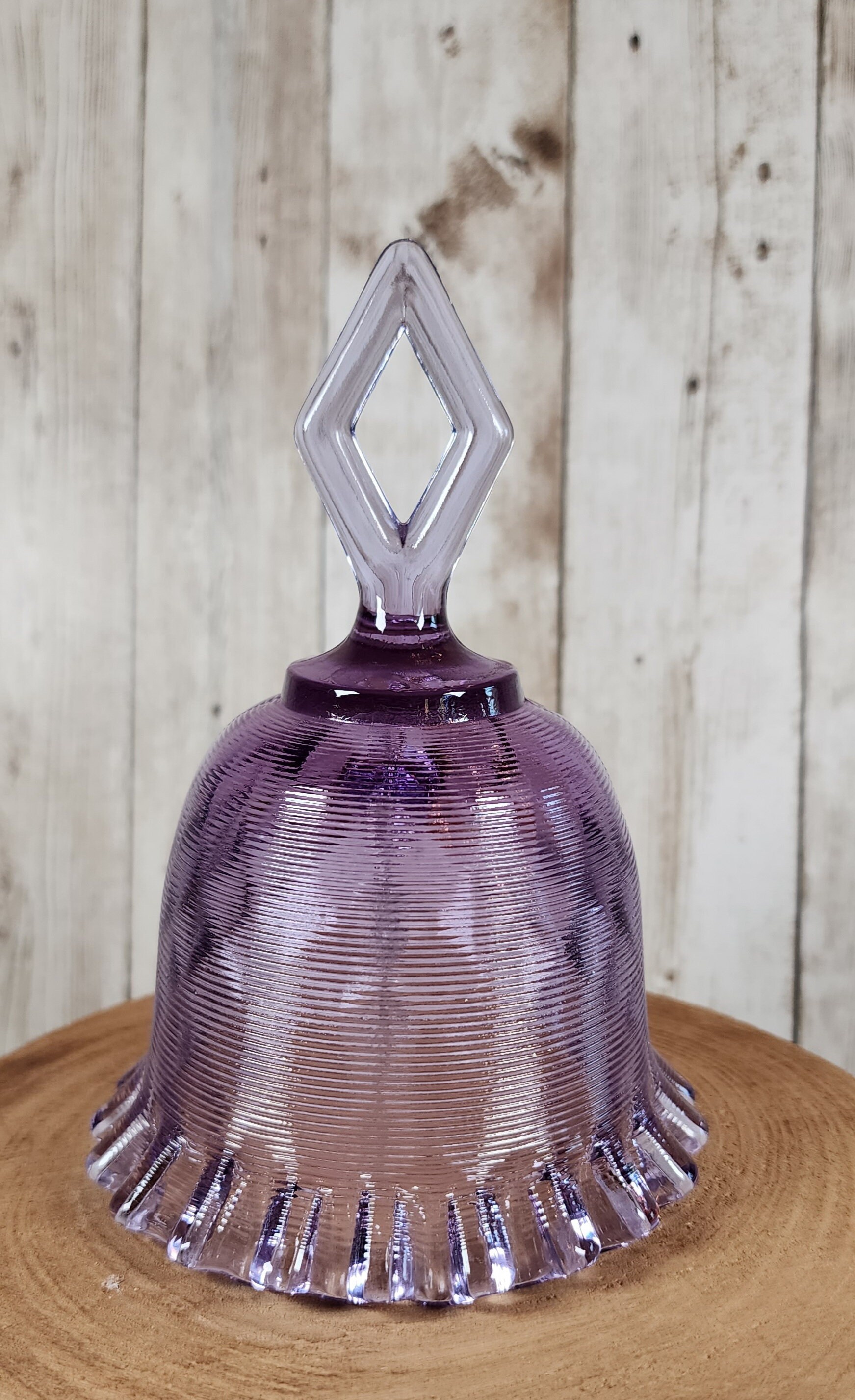 Vintage Fenton Art Glass Wisteria Glass Bell Threaded Pattern - Etsy