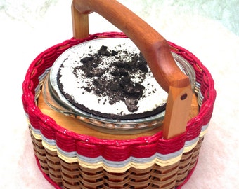 Amish Made Covered Pie Basket - Etsy