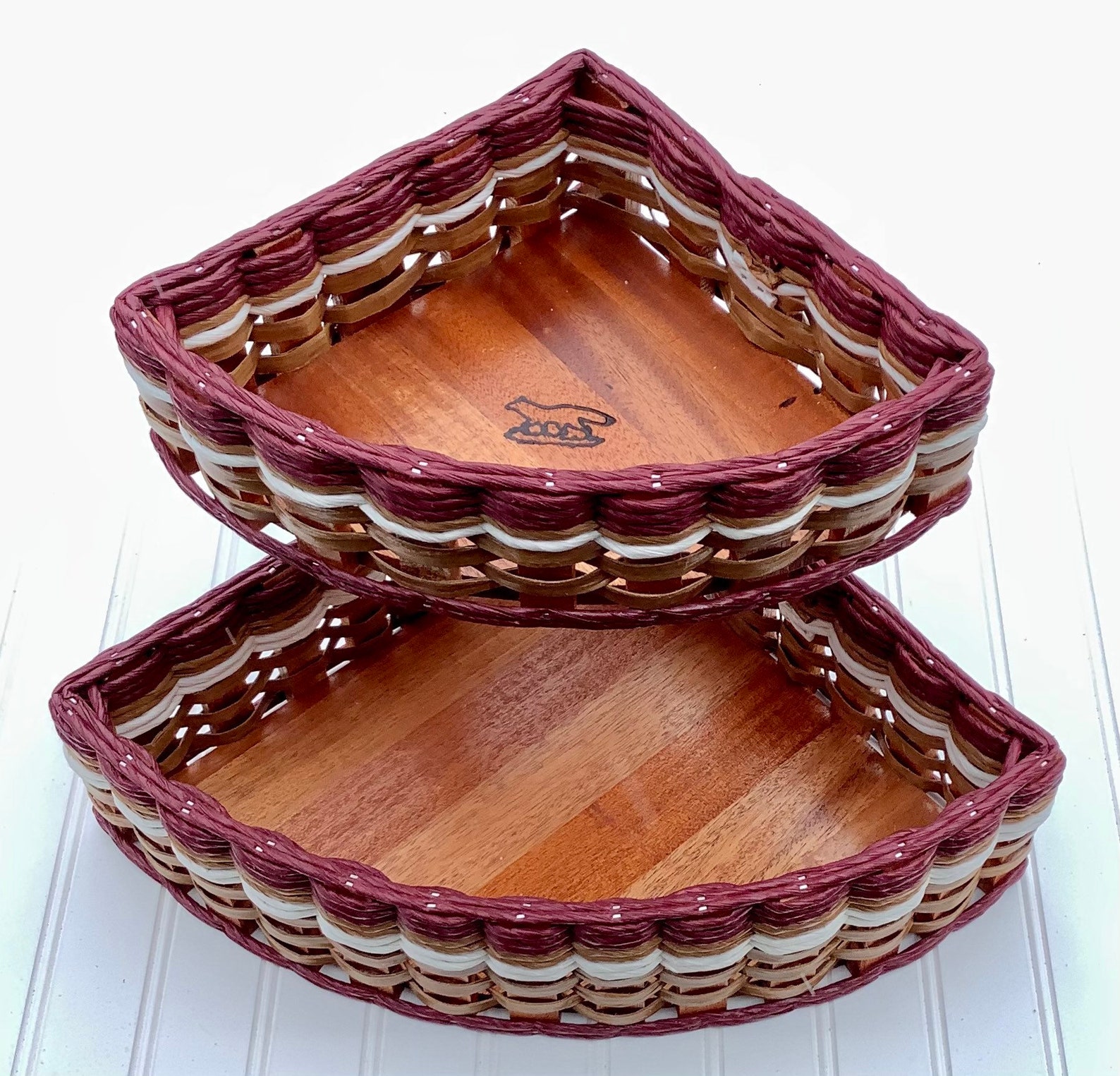Double Corner Basket - Etsy