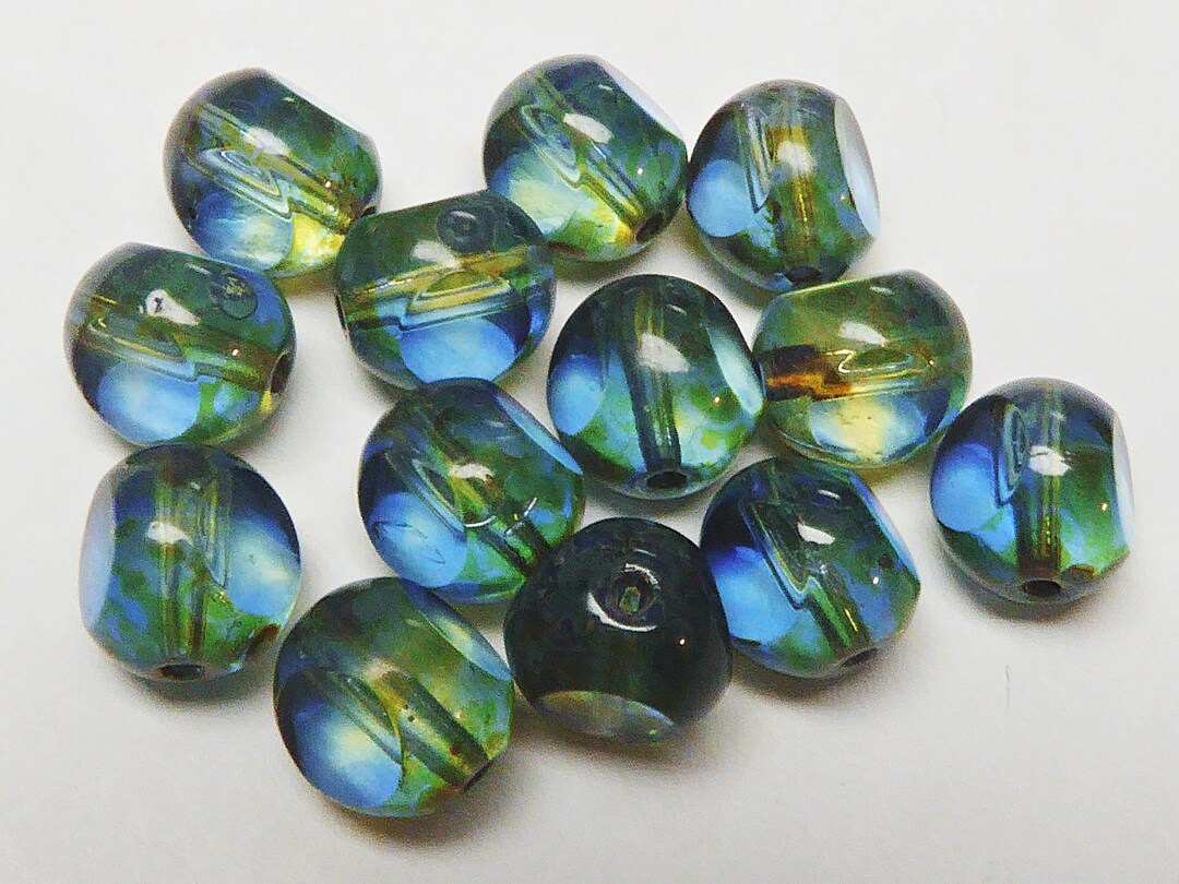 10 Czech Glass 3 Sided Beads - Etsy