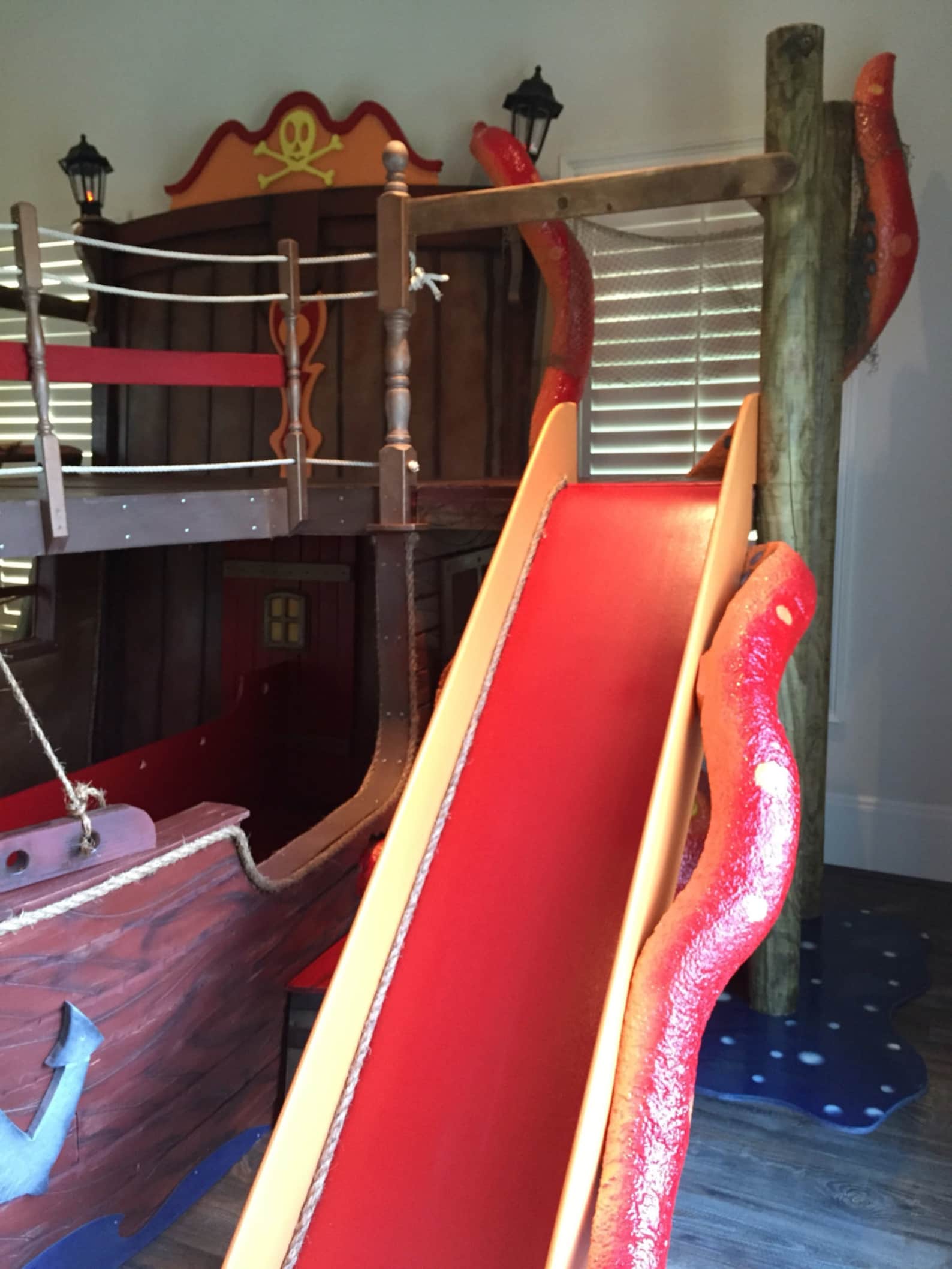 Kraken Pirate Bed - Etsy