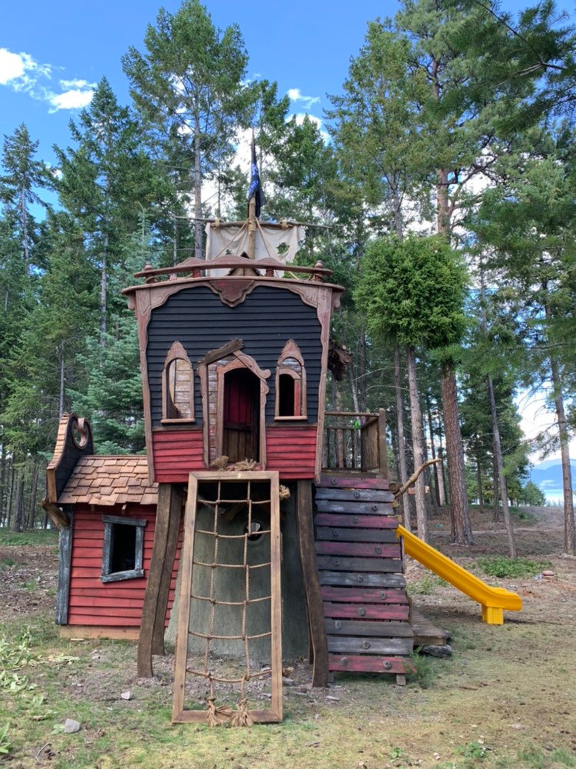 Shipwreck Tree House - Etsy
