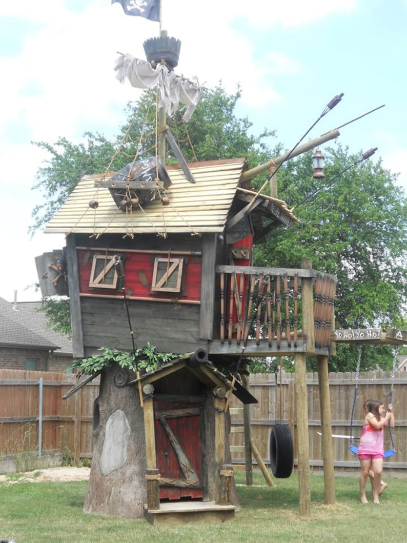 Pirate Shack Tree House - Etsy