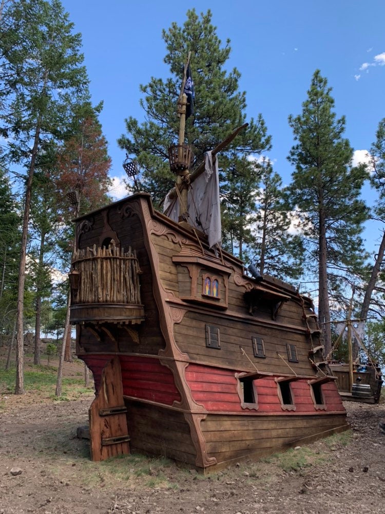 Shipwreck Tree House - Etsy
